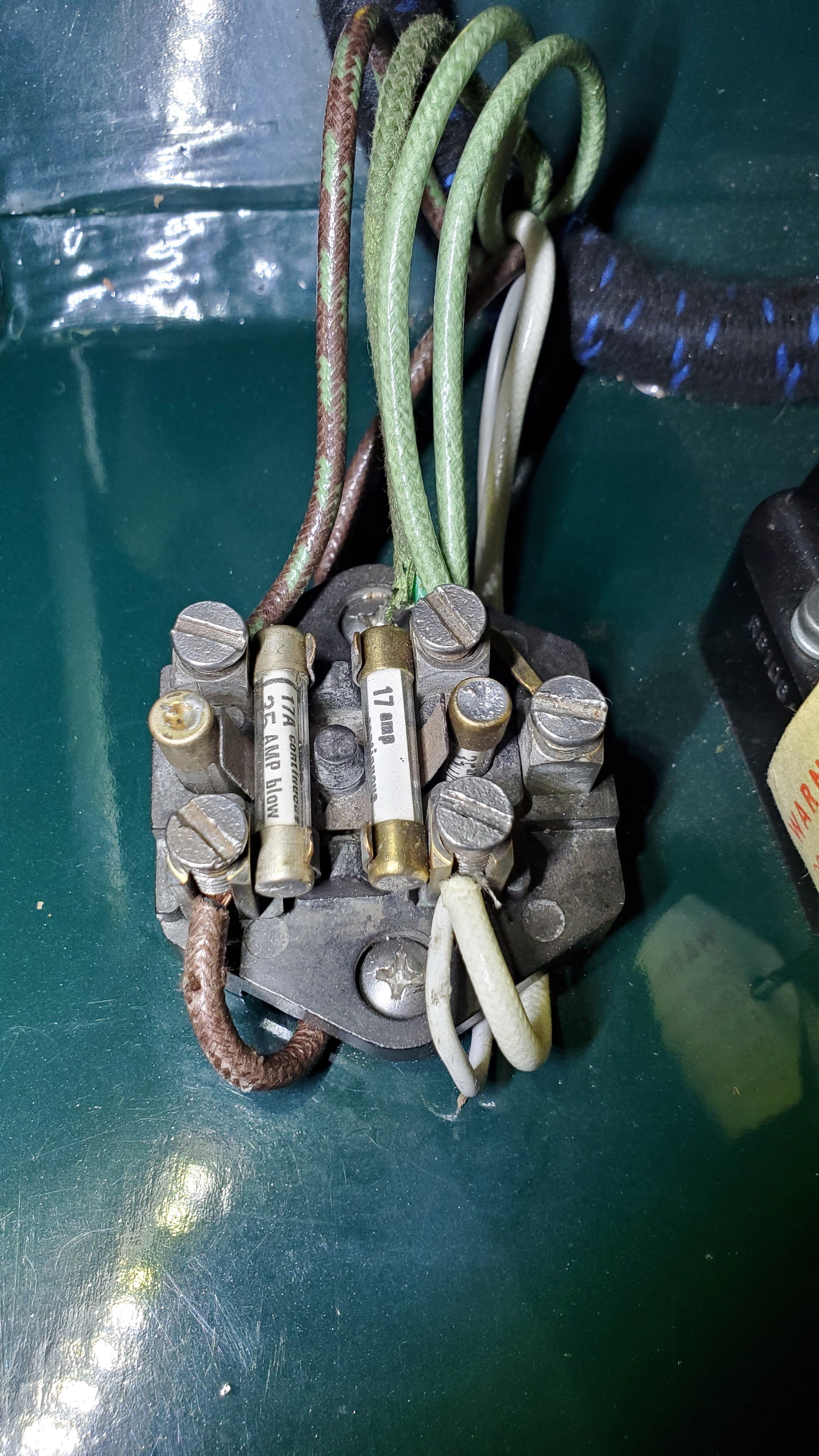 Sprite Fuse Box - Screw Terminals (Bugeye) – Bugeyeguys